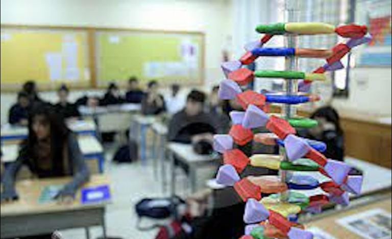 12 Compelling Reasons Why Studying Biology Is the Right Choice for You